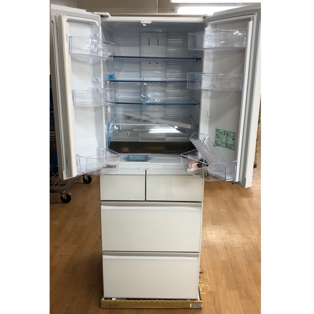 [大型特配][展示品C]中だけひろびろ大容量 WZシリーズ MR-WZ55H-W クリスタルホワイト [547L]: PCボンバー